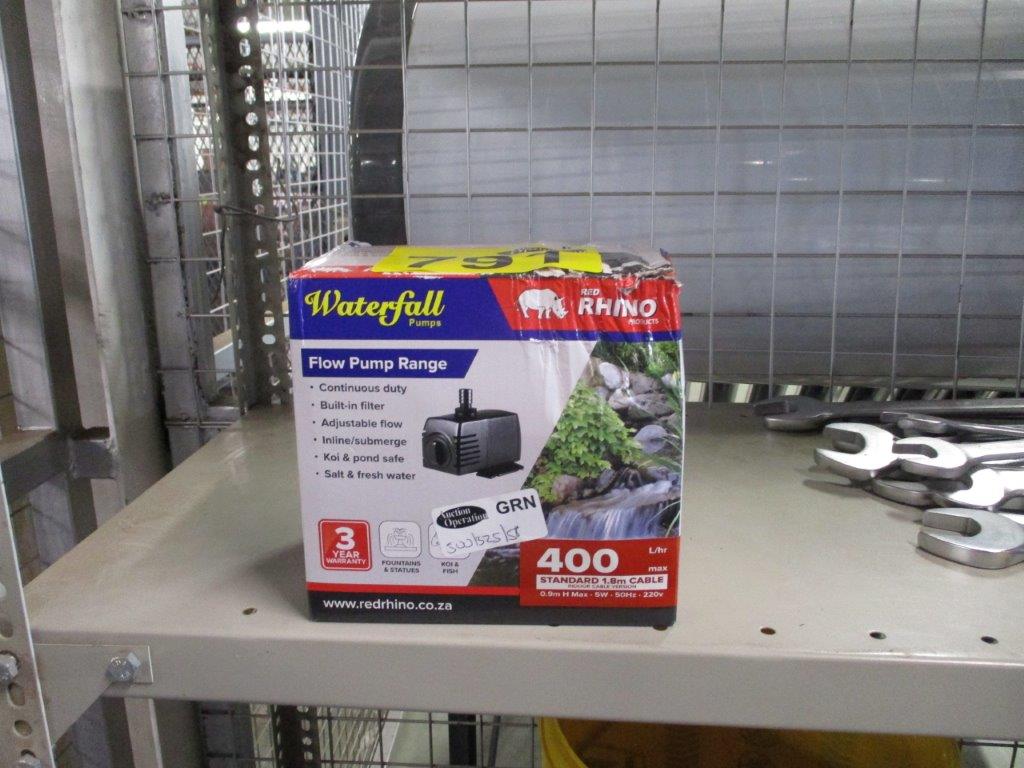 791 - 1 X RED RHINO FLOW PUMP RANGE .. CONDITION: PLUS 15% VAT & 10% ...