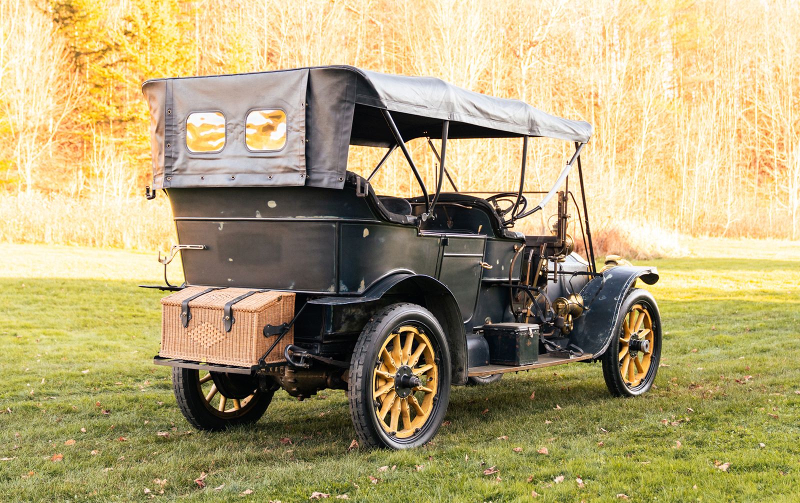 1910 Packard Model 30 Seven-Passenger Touring | Gooding Christie's