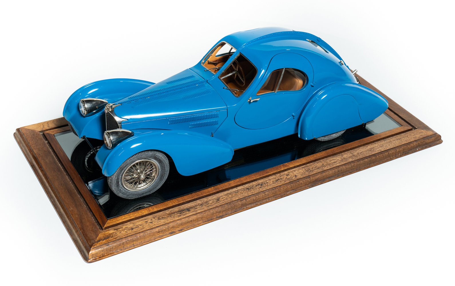 Bugatti Type 57SC Atlantic Model by Antonietti-Bossac | Gooding Christie's