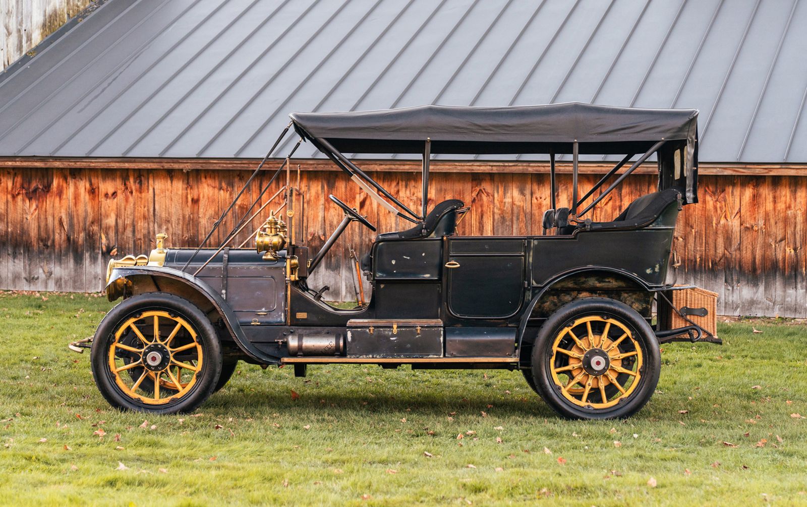 1910 Packard Model 30 Seven-Passenger Touring | Gooding Christie's