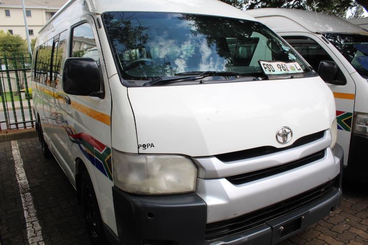 2021 TOYOTA QUANTUM/HIACE 2.5 D-4D SESFIKILE 16S | Wesbank