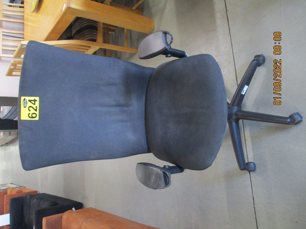 624 - 2 X BLACK FABRIC SWIVEL CHAIR .. CONDITION: PLUS 15% VAT & 10% ...