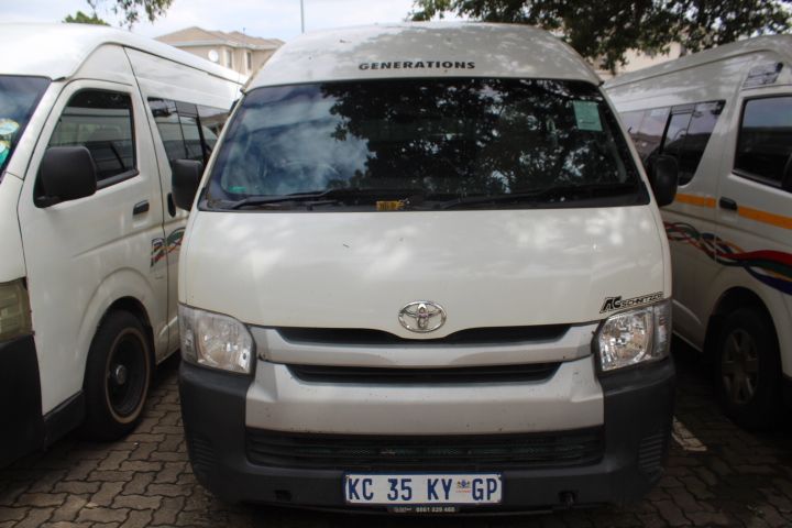 2021 TOYOTA QUANTUM/HIACE 2.5 D-4D SESFIKILE 16S | Wesbank