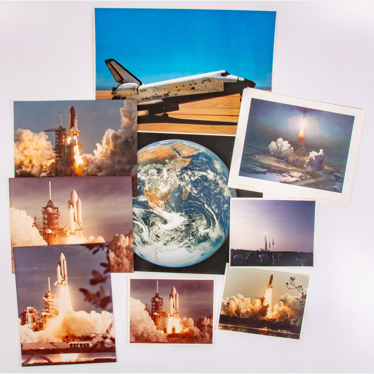 A Collection of NASA Space Shuttle Program Memorabilia | Barnebys