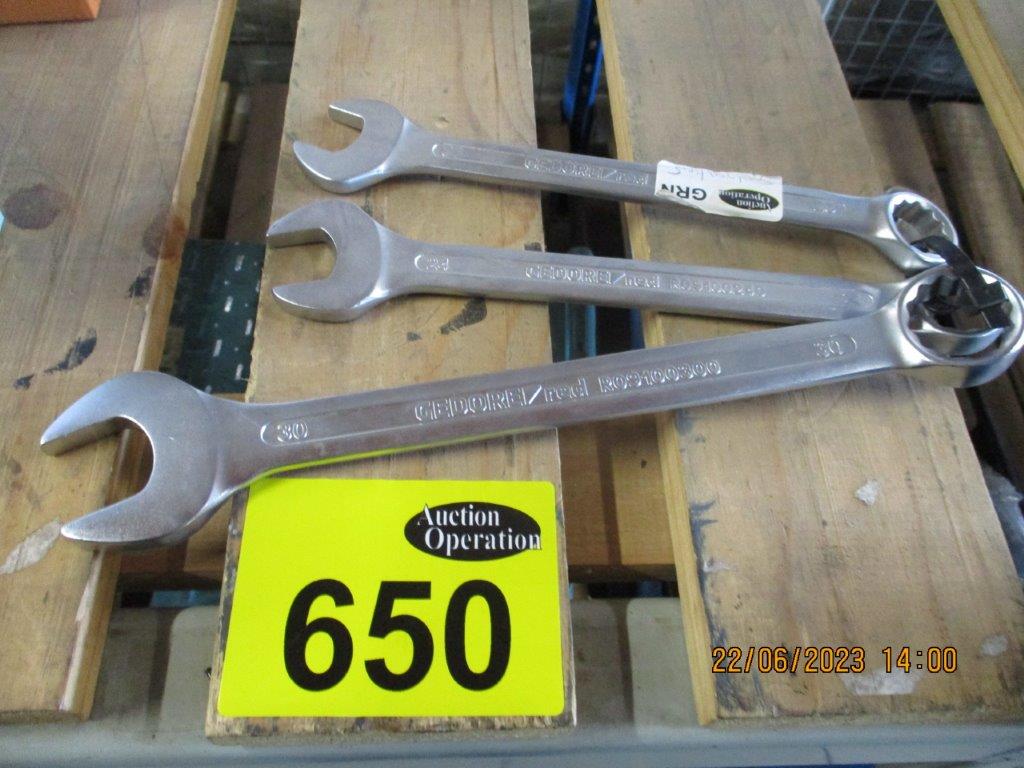 650 - 15 X GEDORE RED SPANNER .. CONDITION: PLUS 15% VAT & 10% BUYERS ...